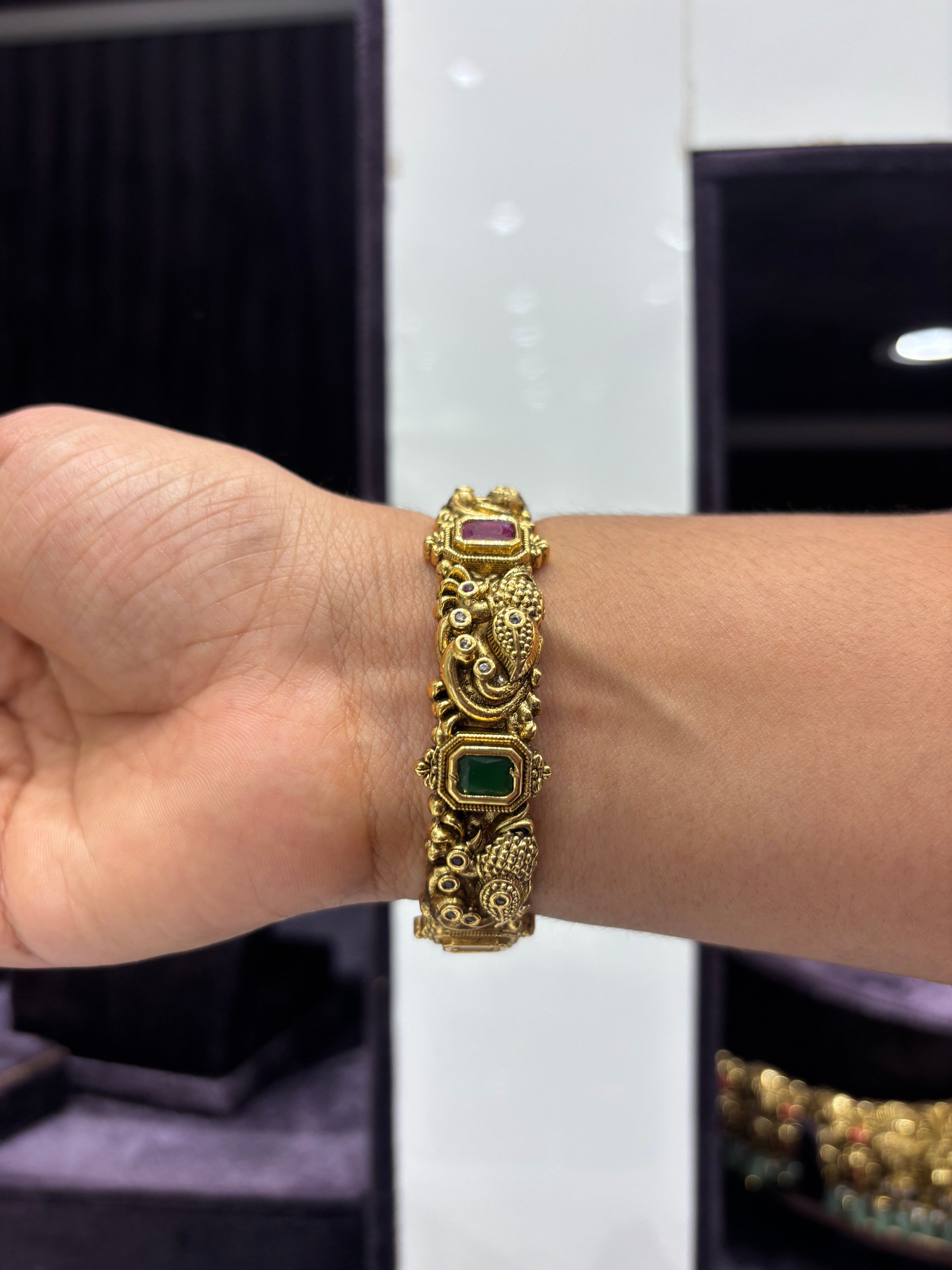 Nakshi Peacock Openable Bangles – Sujatha Gold Covering Works