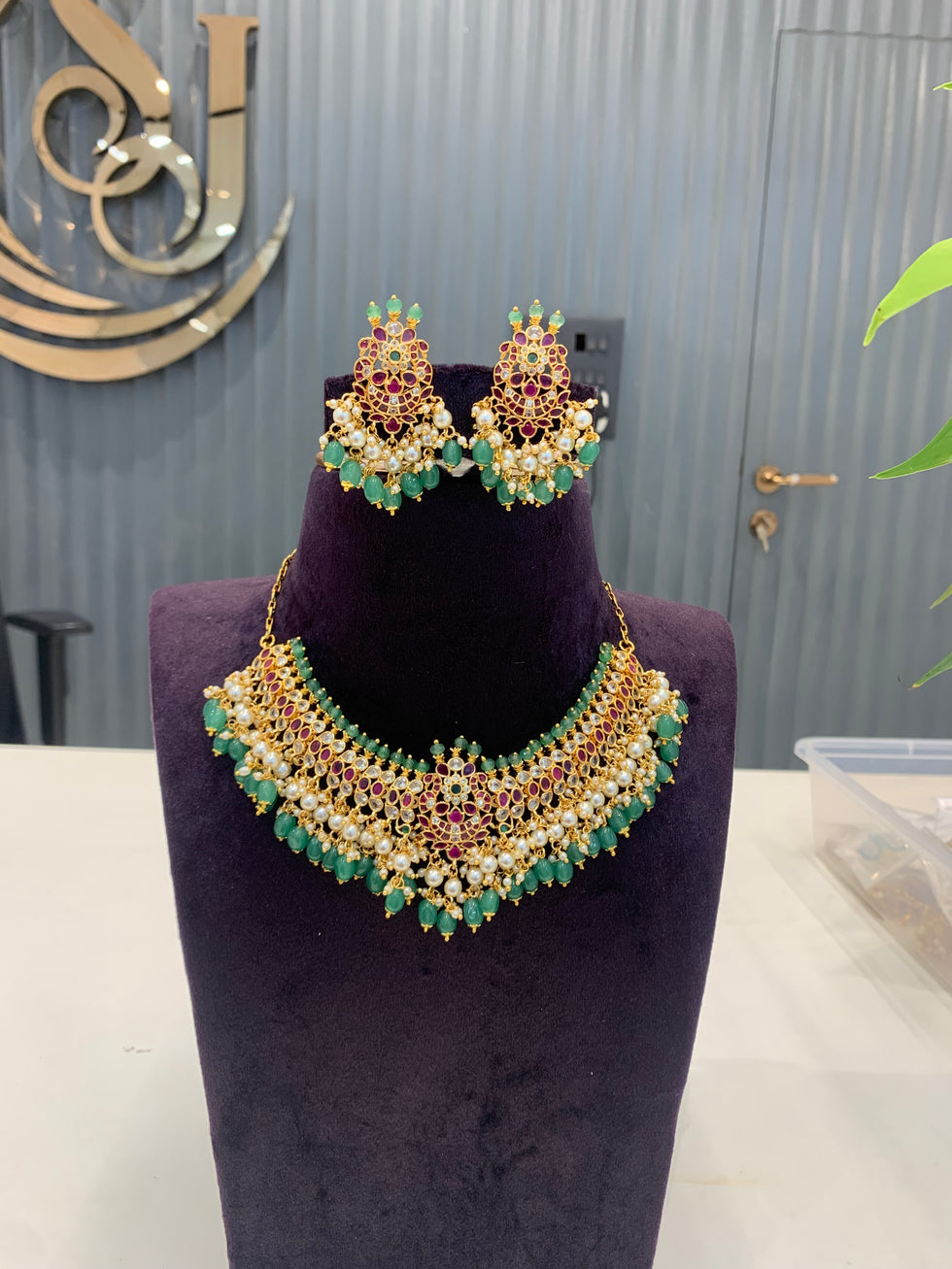 Beautiful heavy chocker set – Sujatha Gold Covering Works