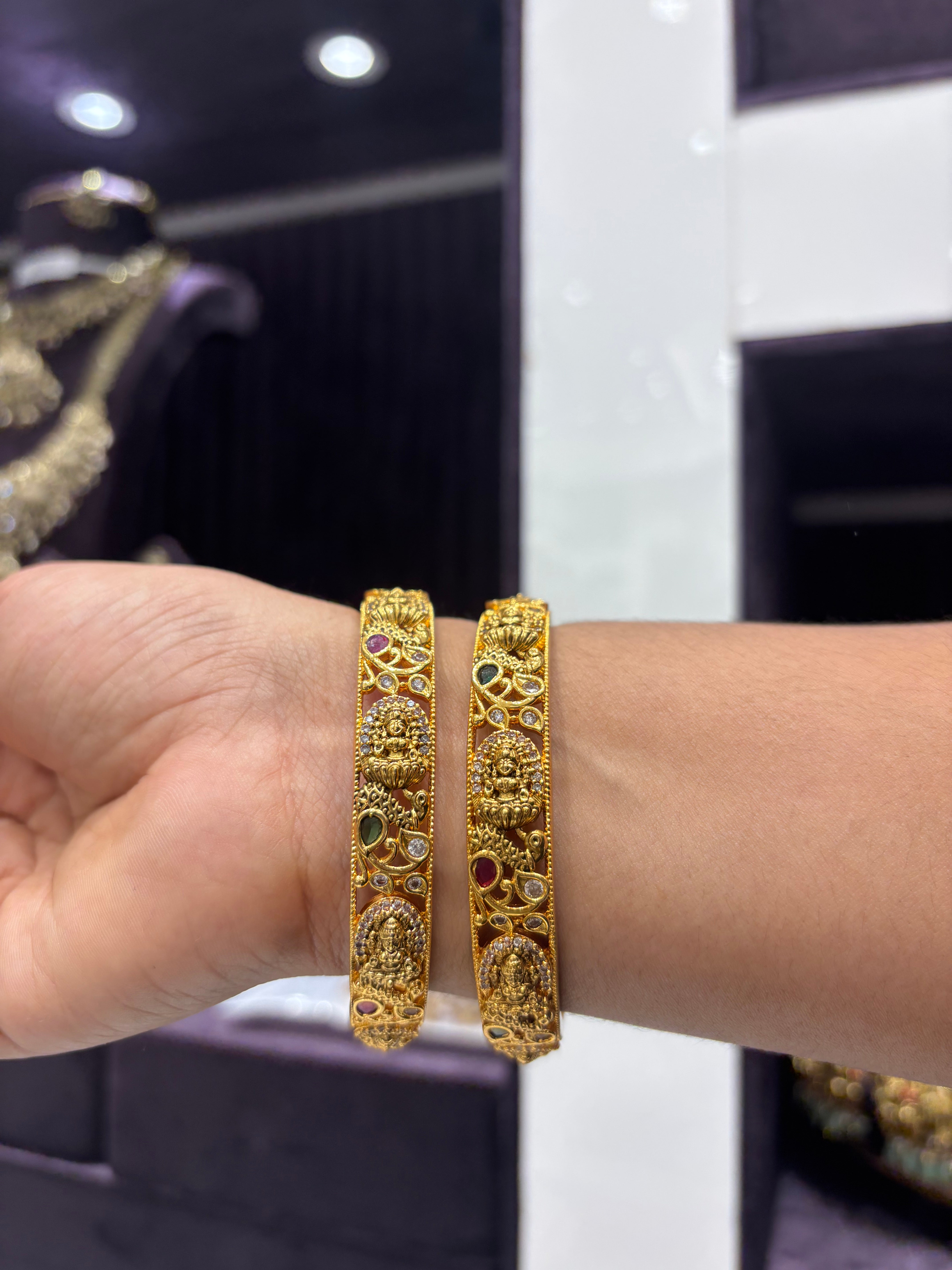 Nakshi Bangles – Sujatha Gold Covering Works