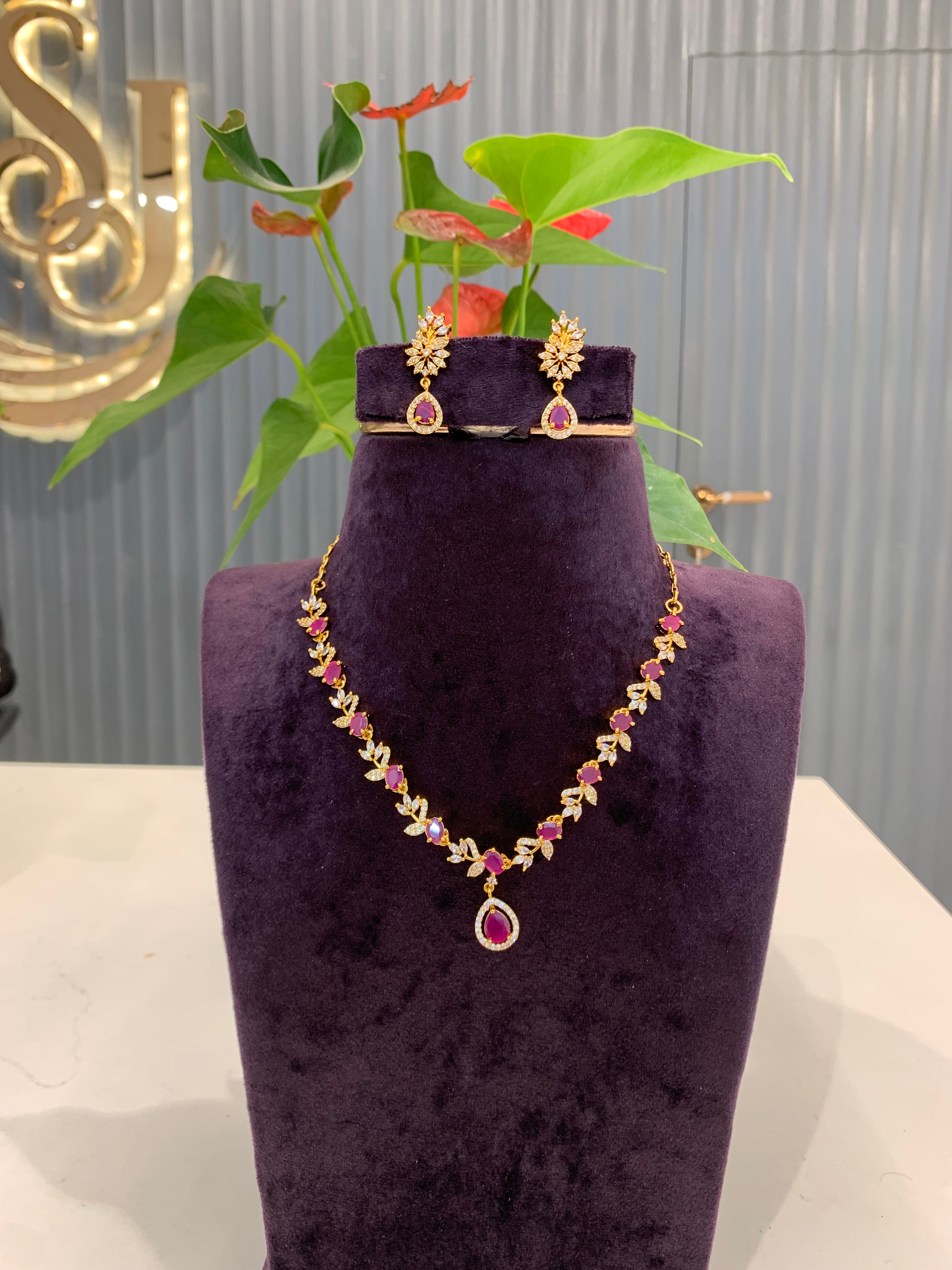 Beautiful ruby necklace – Sujatha Gold Covering Works