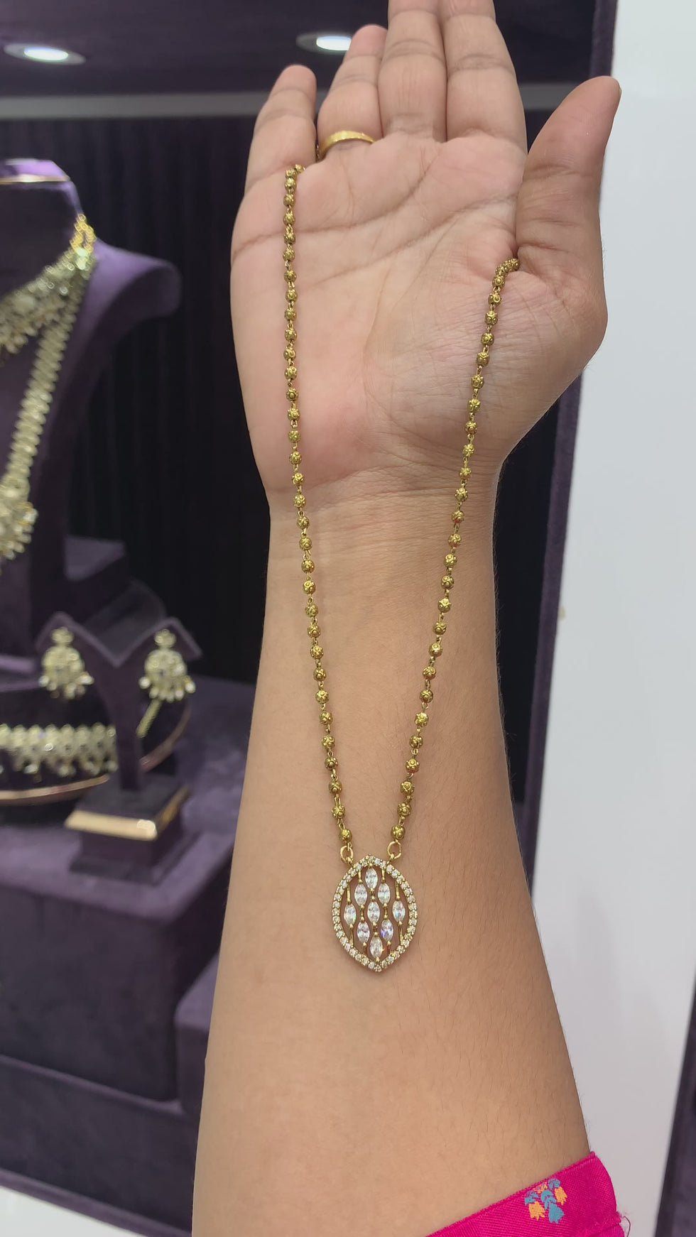 Beautiful chain – Sujatha Gold Covering Works